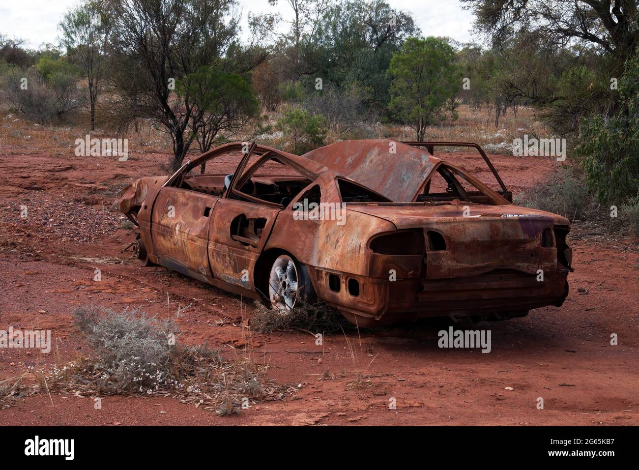 Australia bush abandoned car hi-res stock photography and images - Alamy