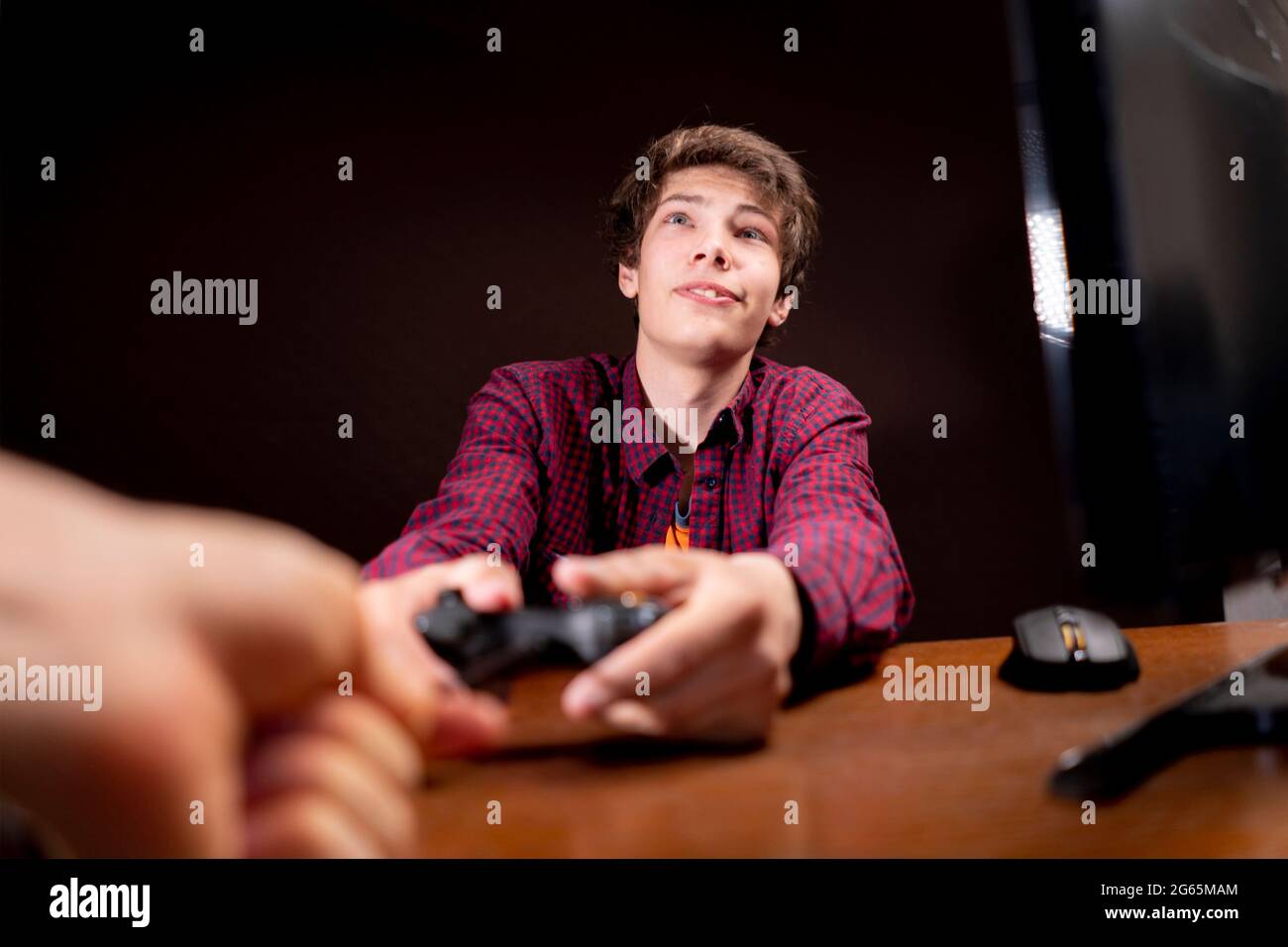 Man pc addicted not woman hi-res stock photography and images - Alamy