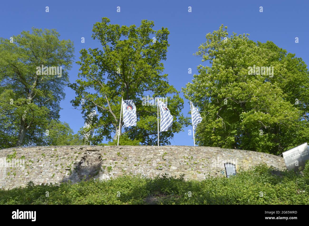 Medieval castle ruin in Vlotho, Germany Stock Photo - Alamy