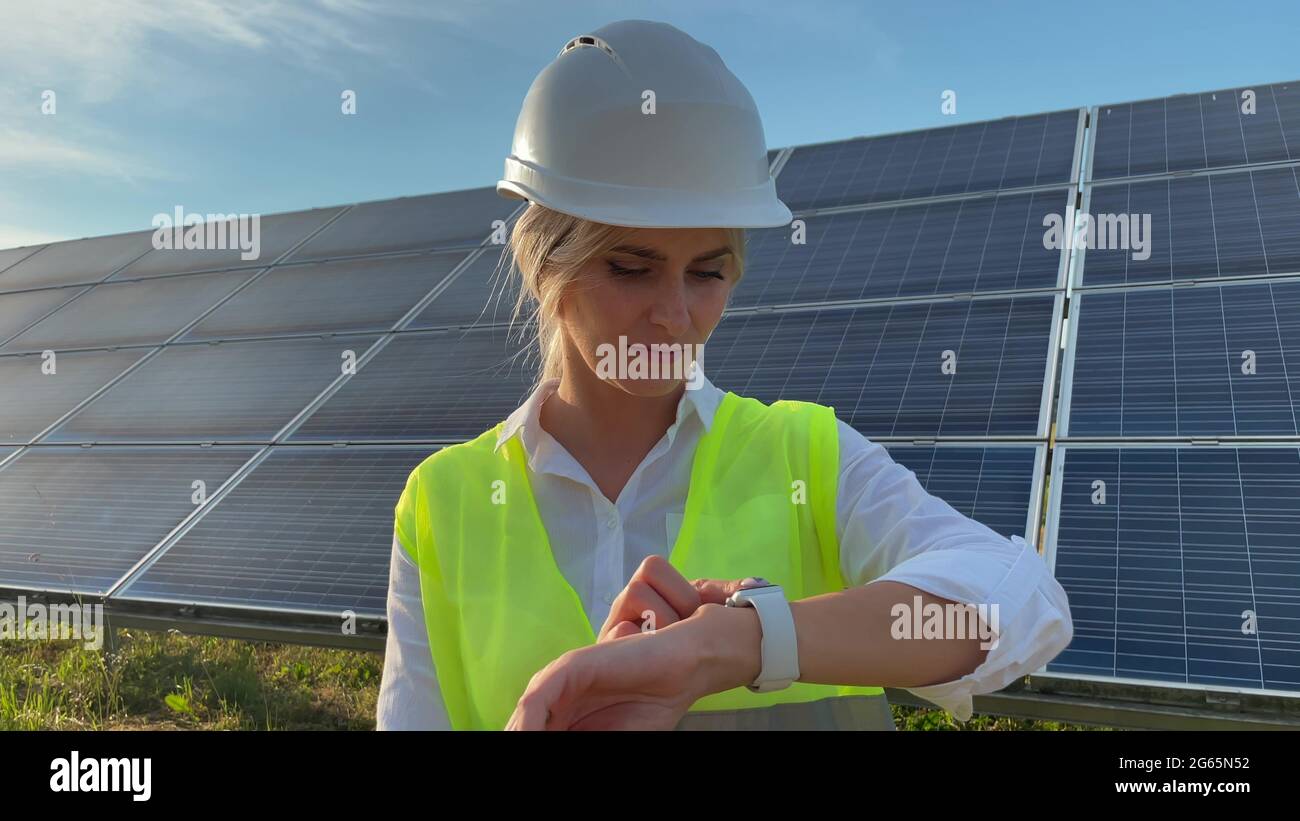 Smart solar panels factory technician hi-res stock photography and ...