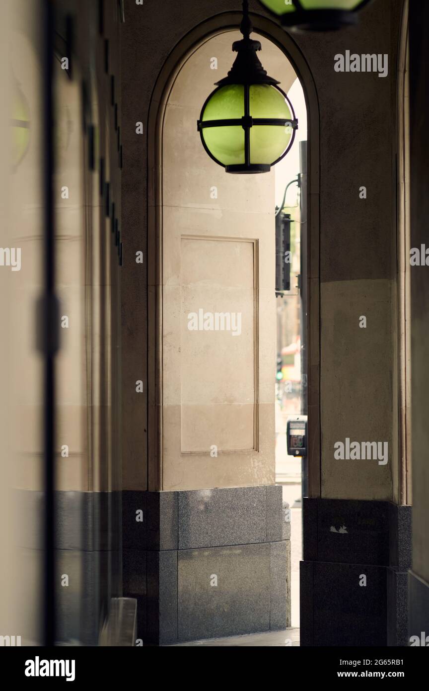 Vertical architectural lines hi-res stock photography and images - Alamy