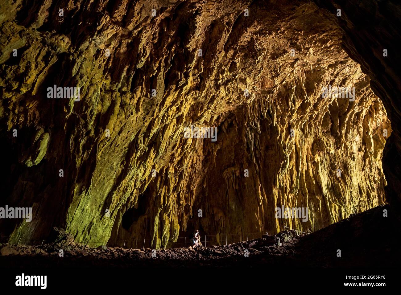 Dripstone cave system hi-res stock photography and images - Alamy