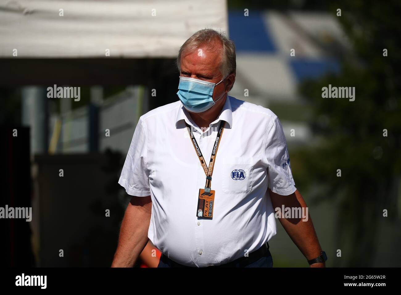 Technical delegate hi-res stock photography and images - Alamy