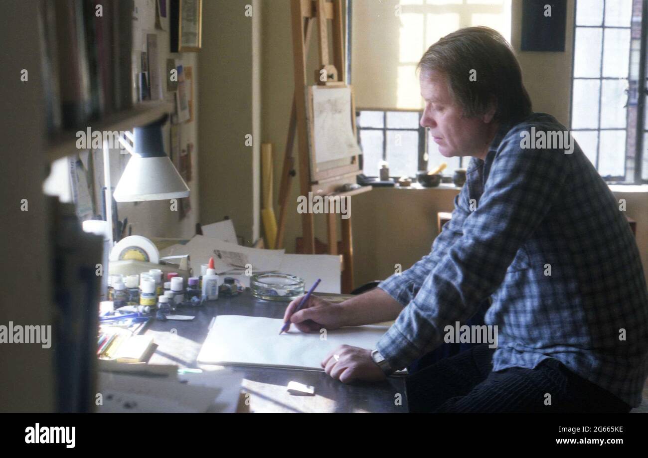 New York, USA, approx. 1987. Portrait of the Romanian caricaturist ...