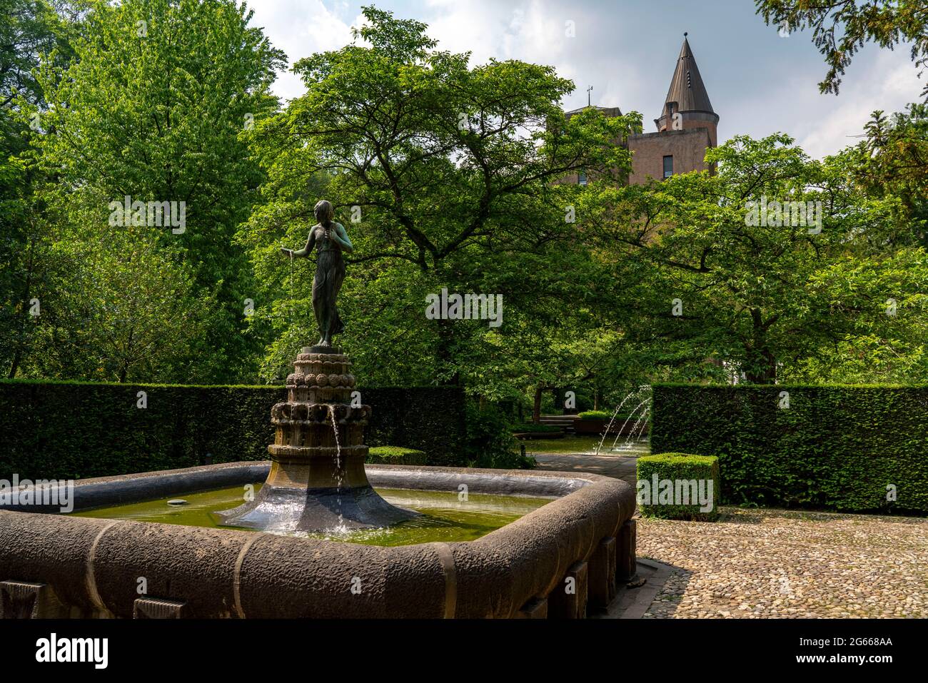 Schloss Landsberg, near Essen-Kettwig, seat of the Thyssen Foundation ...