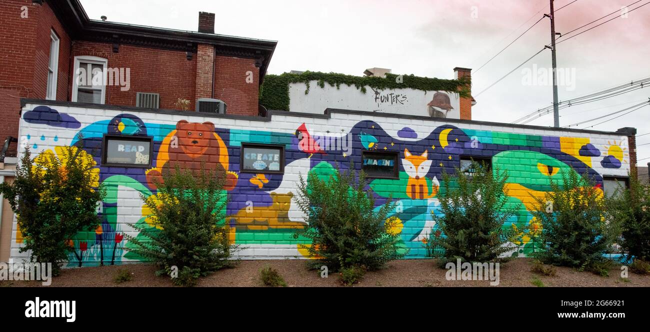 Louisville, KY Mural Stock Photo - Alamy