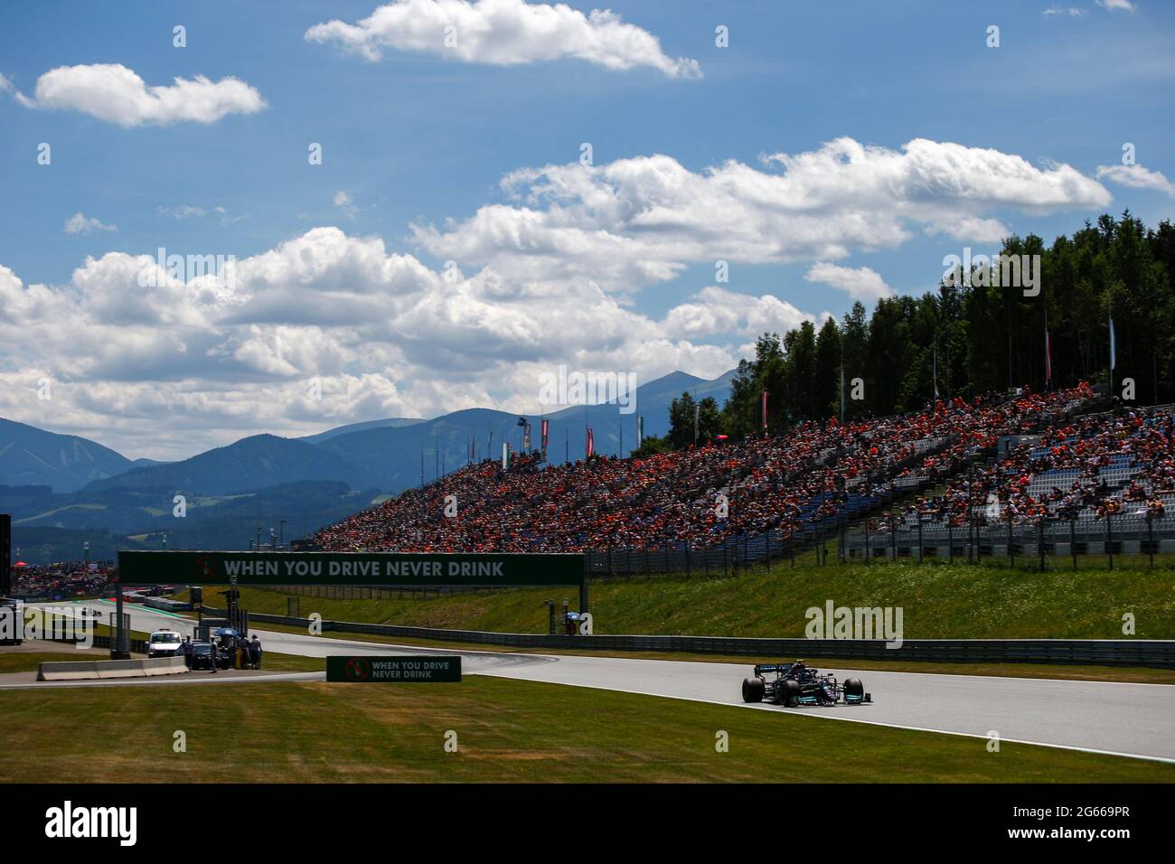 # 77 Valtteri Bottas (FIN, Mercedes-AMG Petronas F1 Team), F1 Grand ...