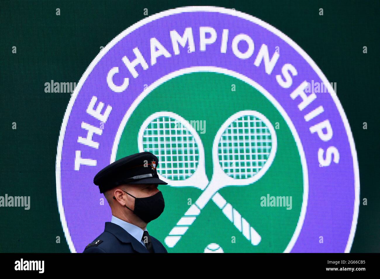 Wimbledon tennis sign general hi-res stock photography and images - Alamy