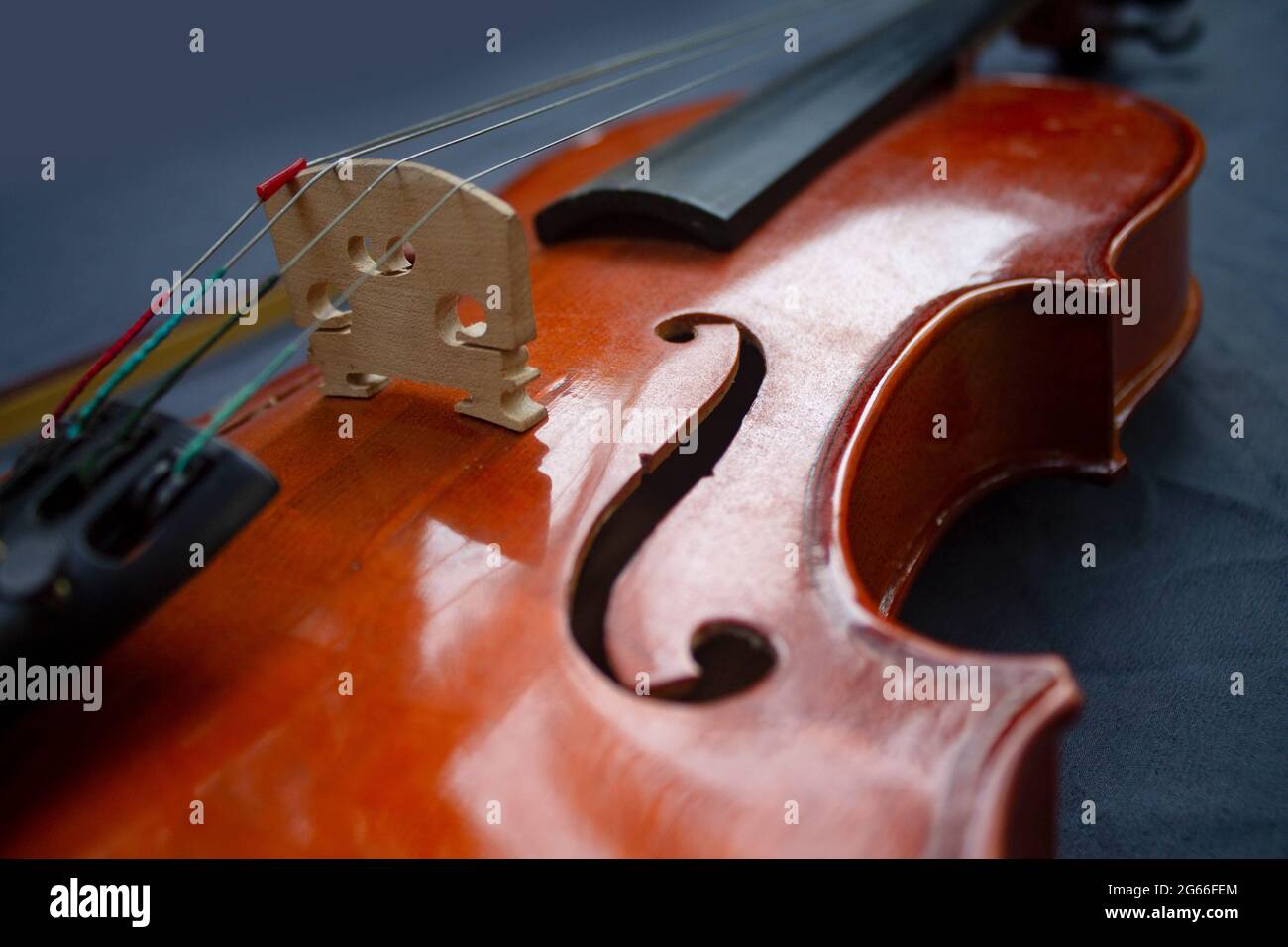 Violin image with closeups and detailed image Stock Photo - Alamy