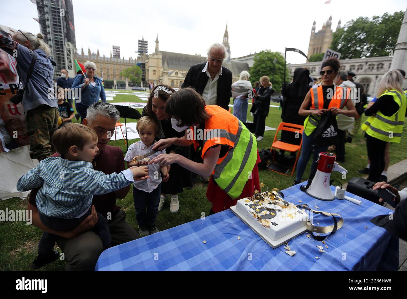 London, England, UK. 3rd July, 2021. Wikileaks founder Julian Assange's ...