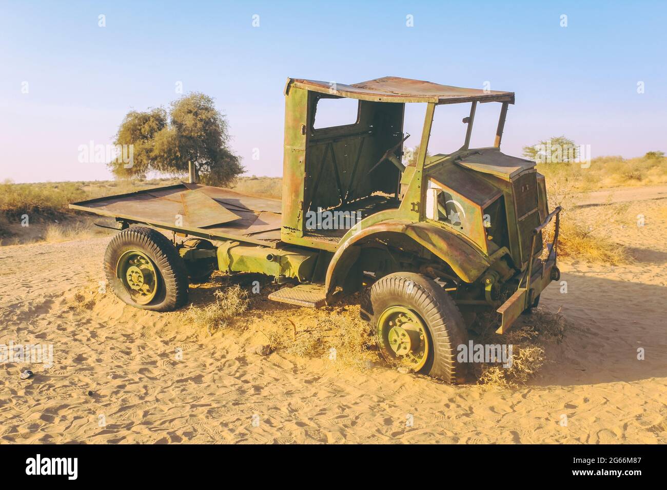 Tanot longewala border hi-res stock photography and images - Alamy