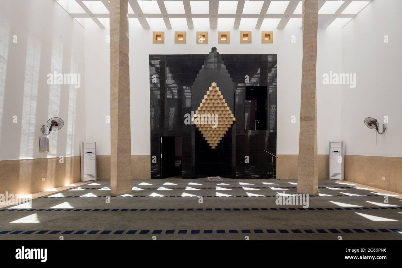 Abu al Stait Mosque, Basuna, Sohag, Egypt Stock Photo - Alamy