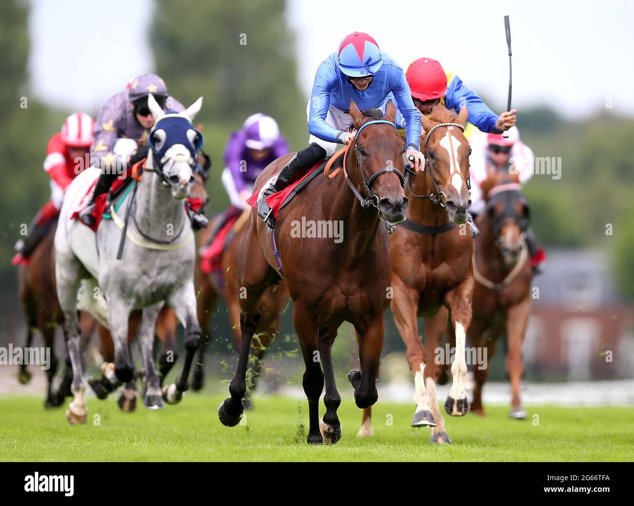 Makram ridden by James Doyle wins The Coral Proud To Support British ...