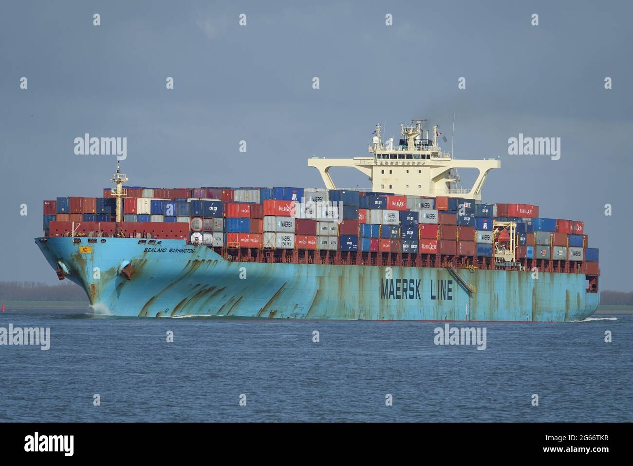 Maersk sealand container hi-res stock photography and images - Alamy