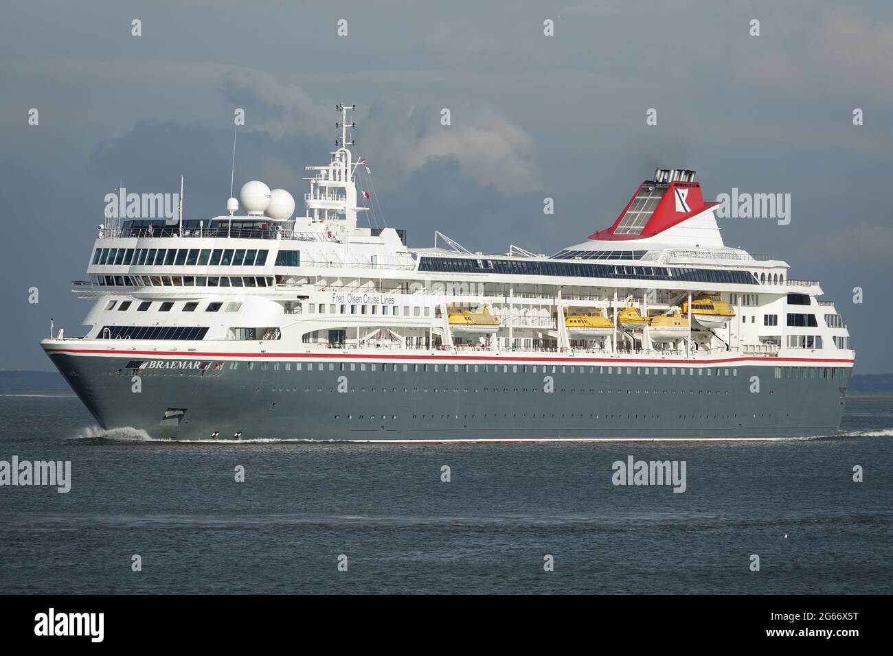 Cruise ship braemar hi-res stock photography and images - Alamy