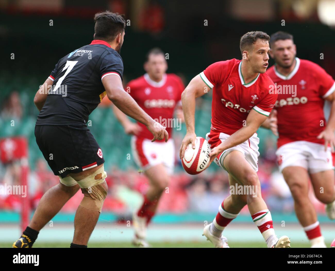 Rumball hi-res stock photography and images - Alamy