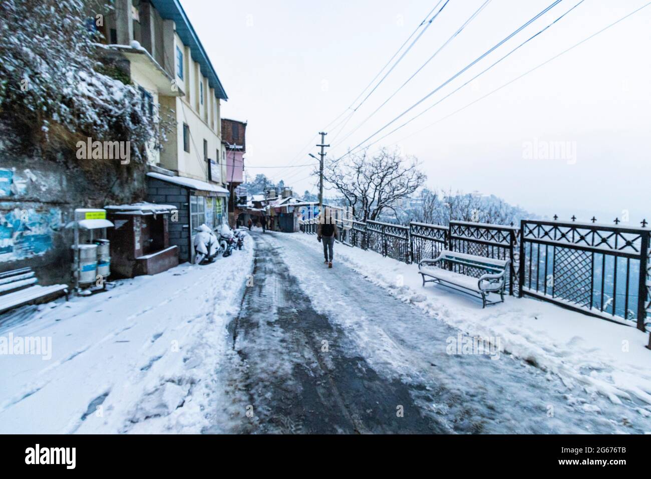 Latest views of Snowfall in Shimla Stock Photo - Alamy