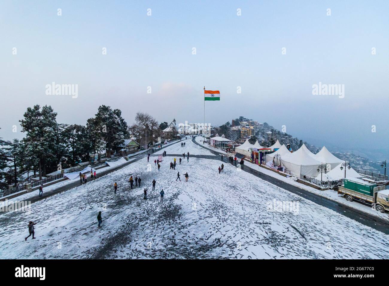 Latest views of Snowfall in Shimla Stock Photo - Alamy