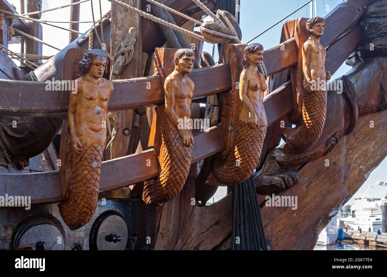 Pirate Ship Bow Statue