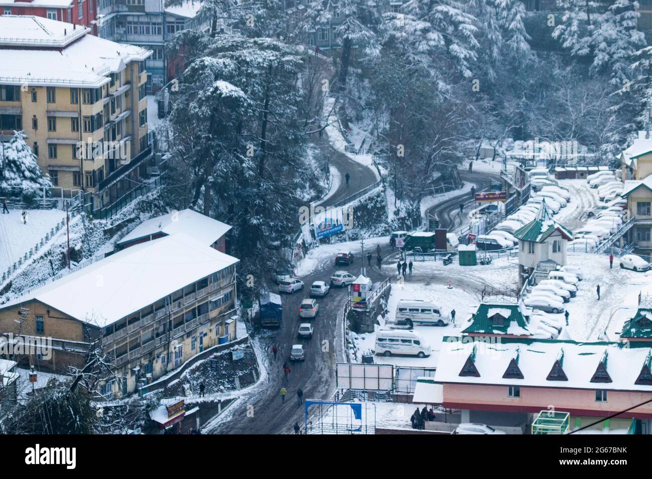 Latest views of Snowfall in Shimla Stock Photo - Alamy