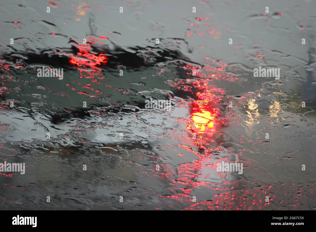 background blur, raindrop on car windshield Stock Photo - Alamy