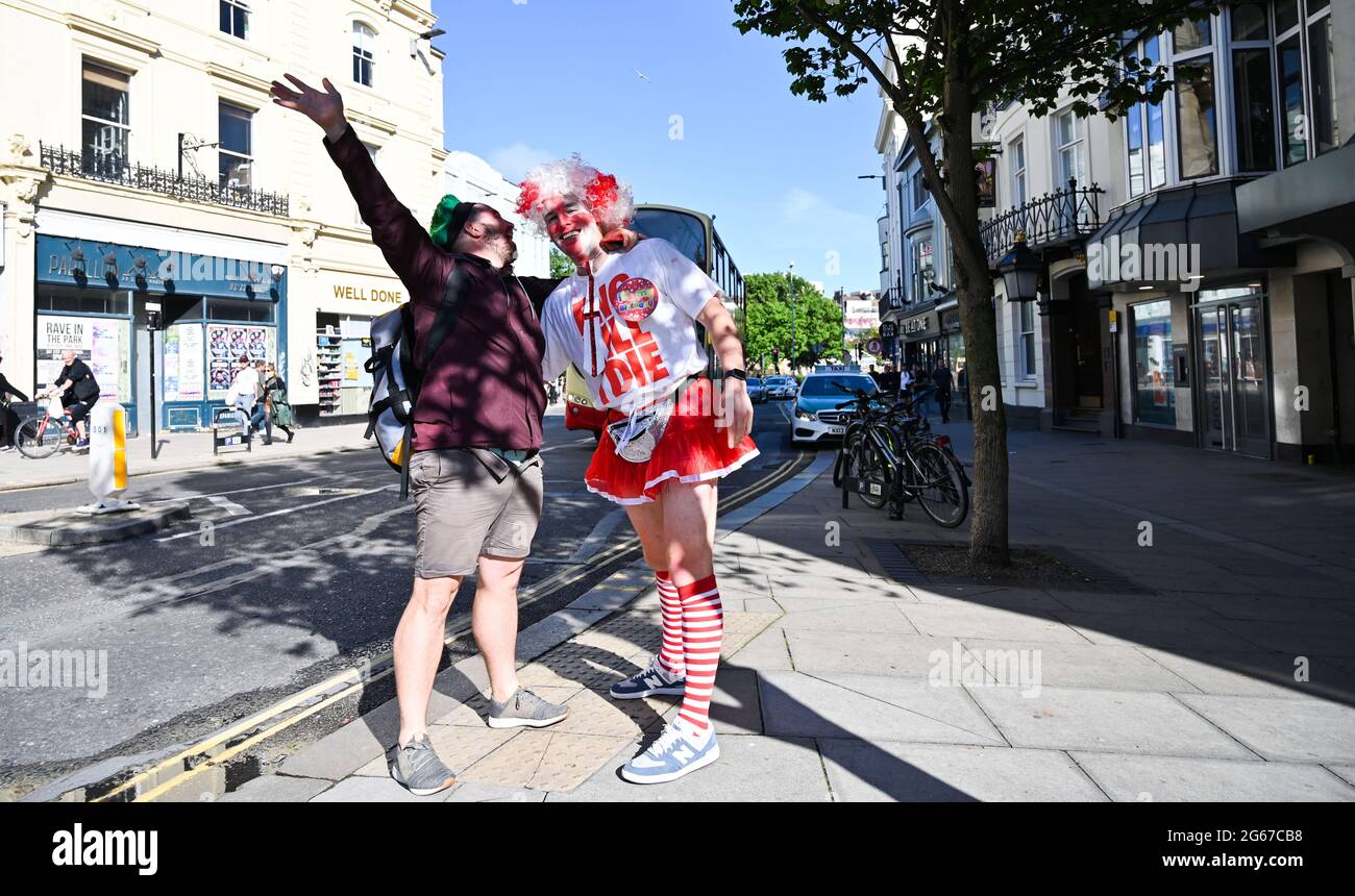 Wacky soccer fans hi-res stock photography and images - Alamy