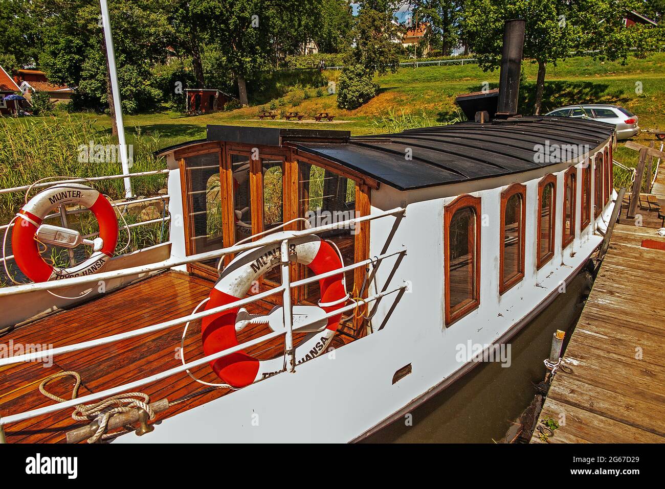 Small steamboat hi-res stock photography and images - Alamy