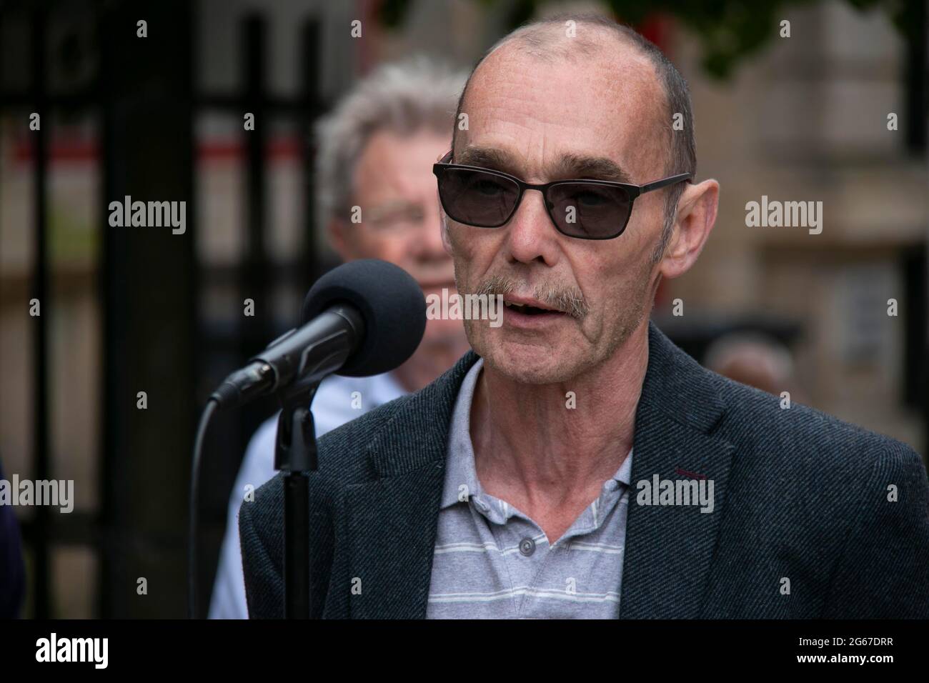 Bloody sunday derry hi-res stock photography and images - Alamy