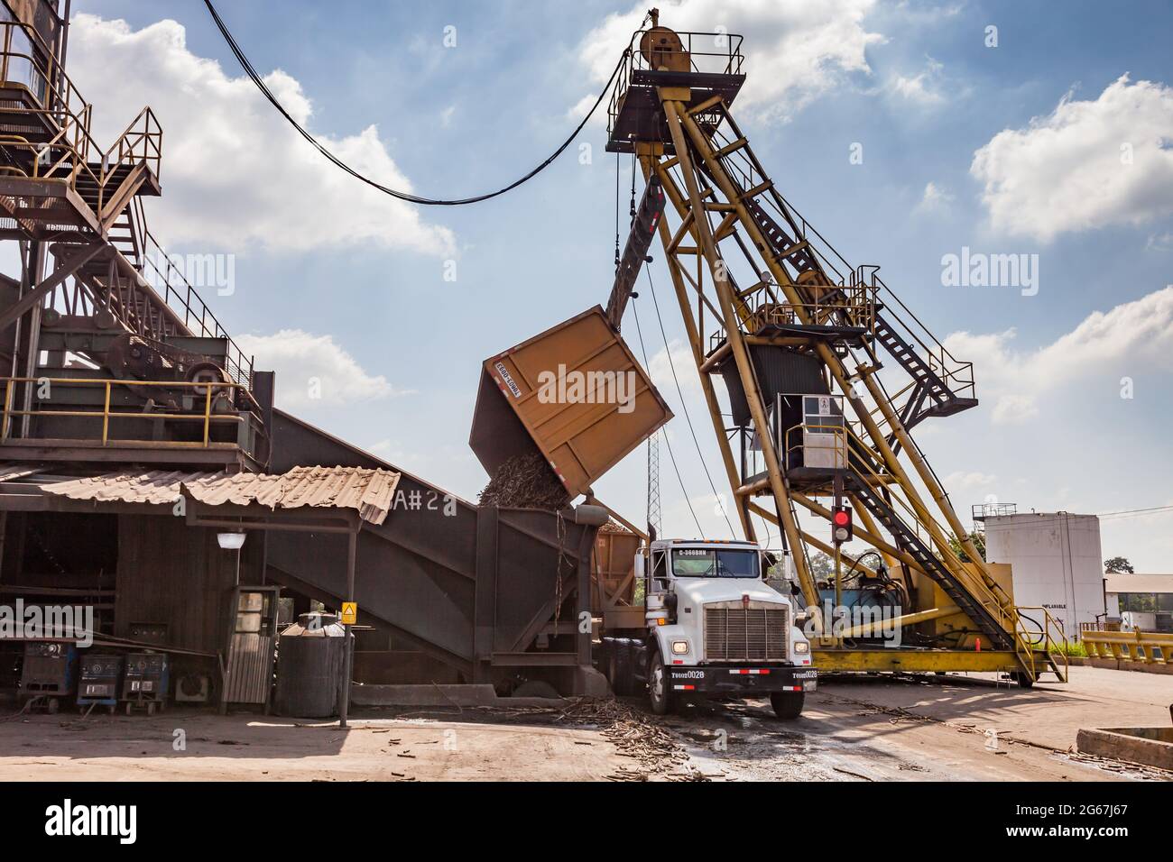 Sugarcane transport hi-res stock photography and images - Alamy