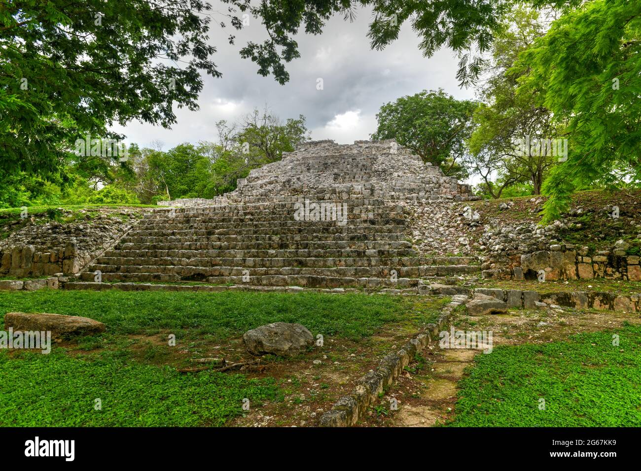 Edzna is a Maya archaeological site in the north of the Mexican state ...