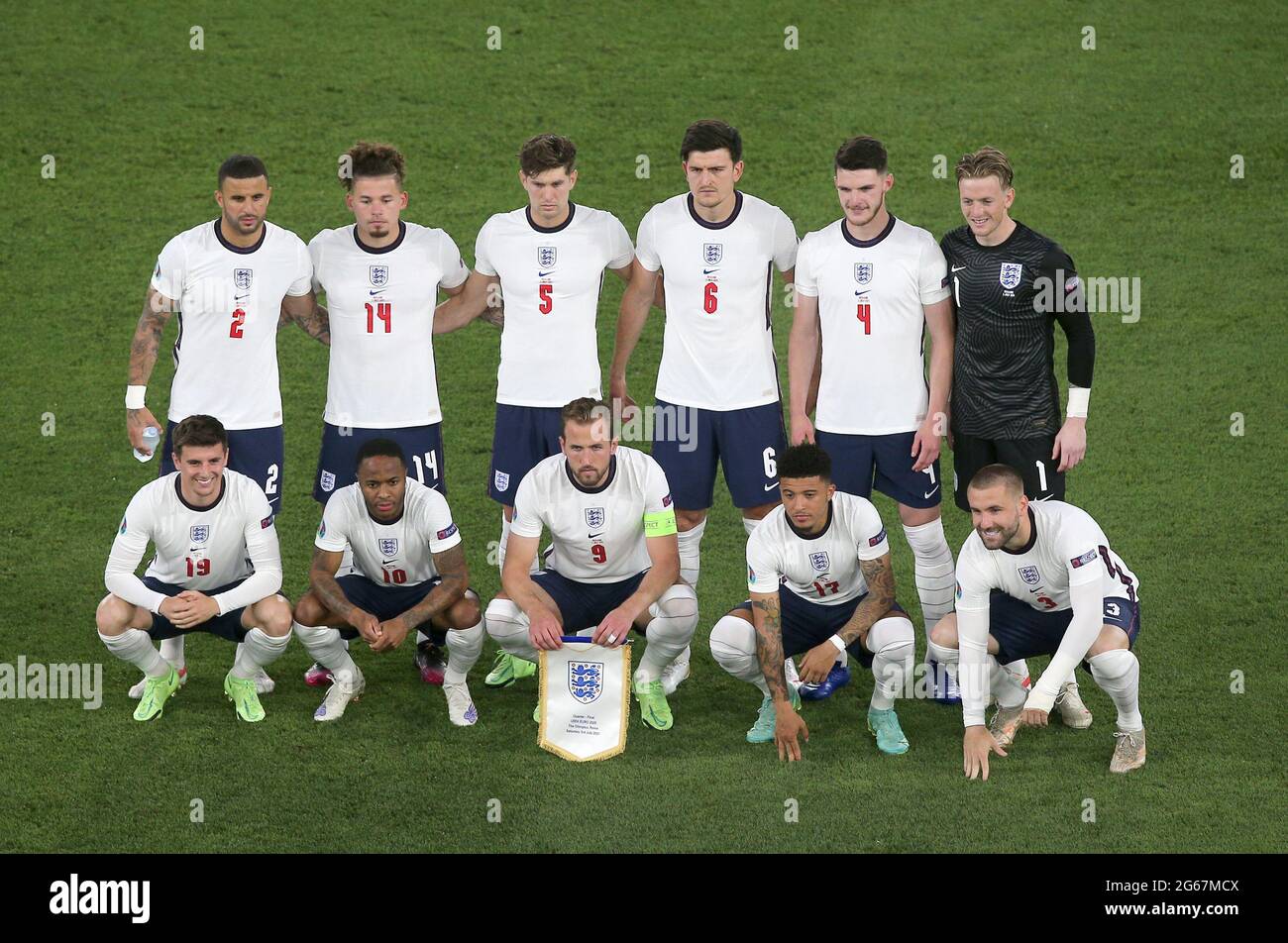 England's (back row: left-right) Kyle Walker, Kalvin Phillips, John ...