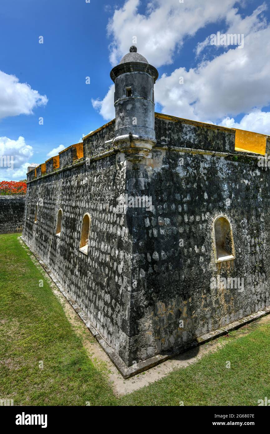 Fort of San Jose el Alto (the high one), a Spanish colonial fort in ...
