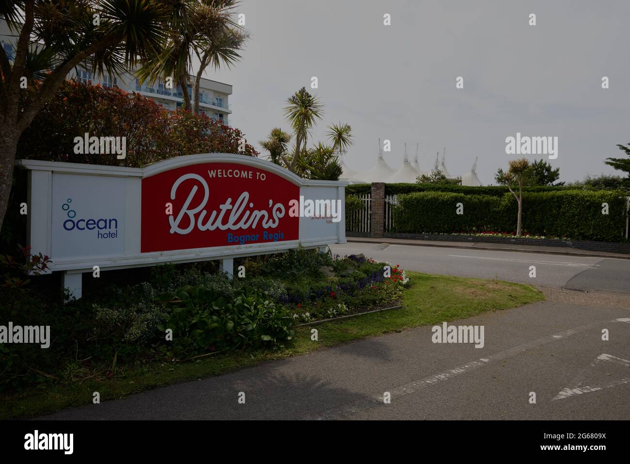 Logo Butlins seen outside the resort in Bognor Regis Stock Photo - Alamy