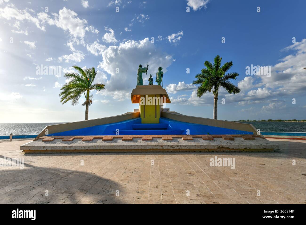 Campeche malecon hi-res stock photography and images - Alamy