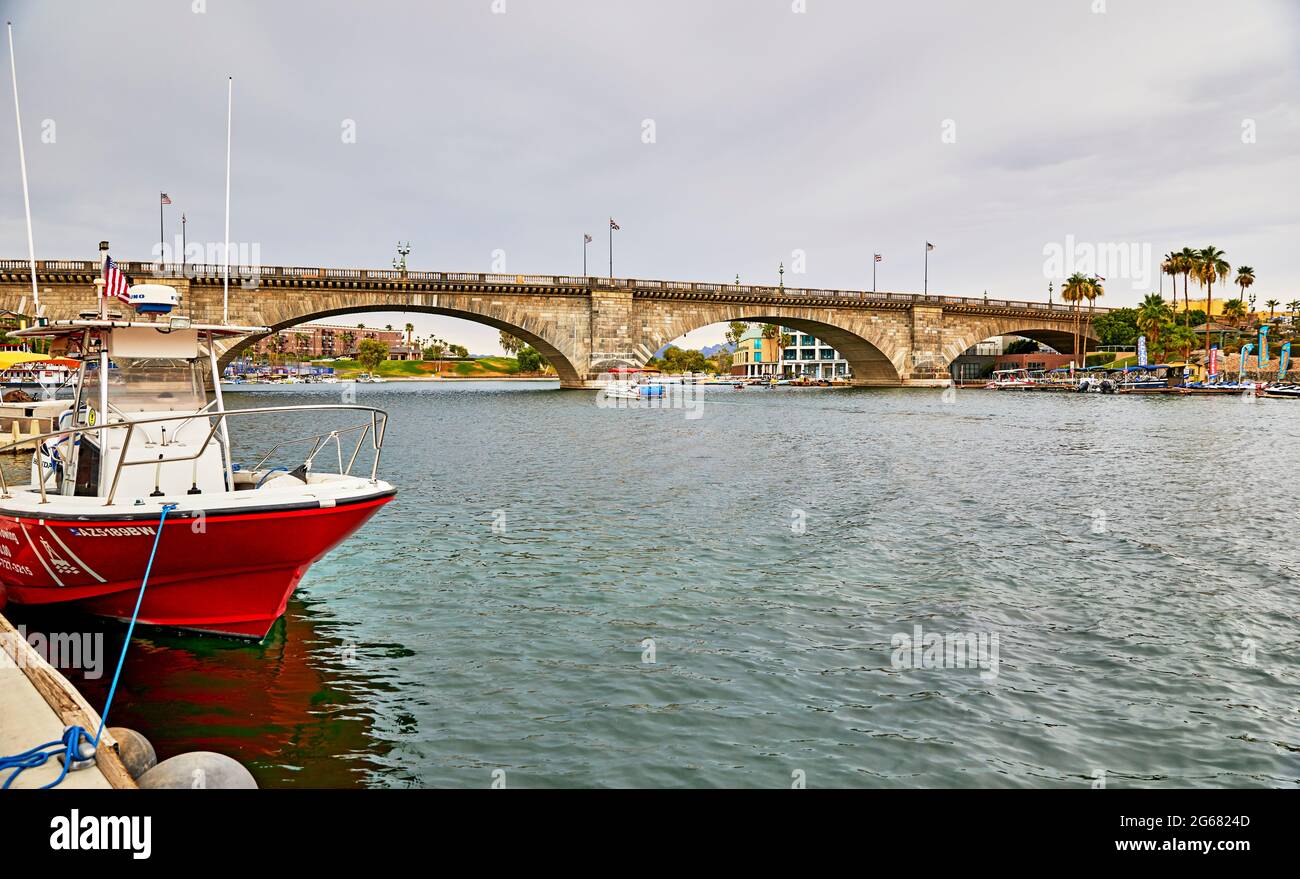 Lake Havasu, Arizona, USA - June 30, 2021: Inner channel of Lake Havasu ...