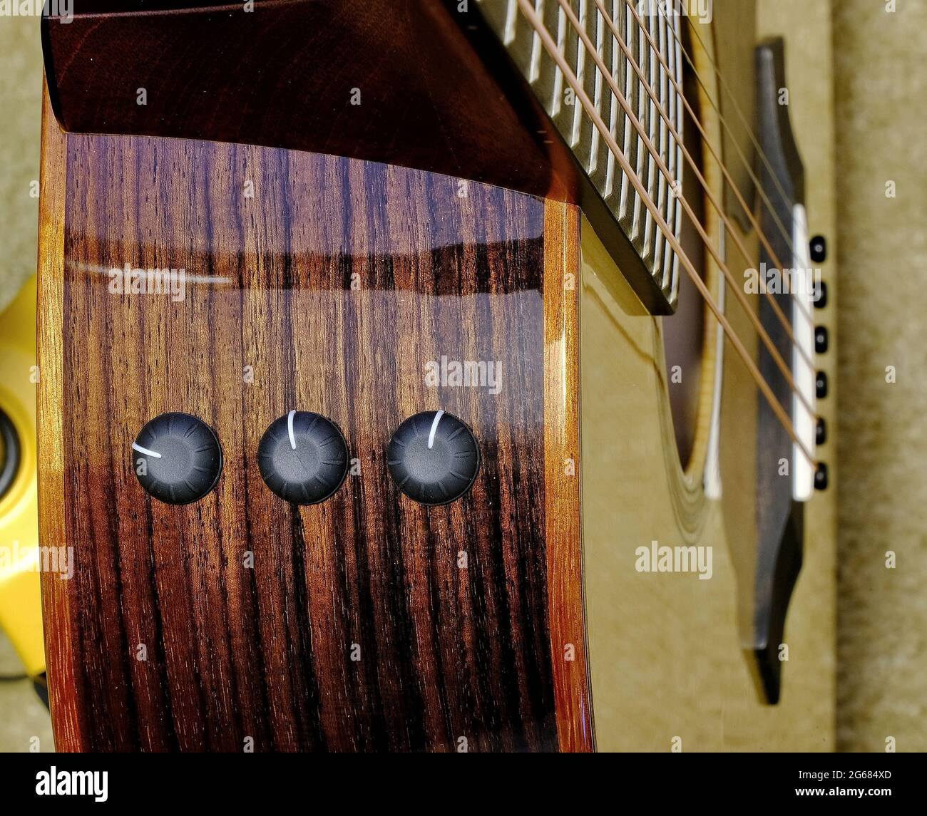 Volume and Tone Controls Stock Photo - Alamy