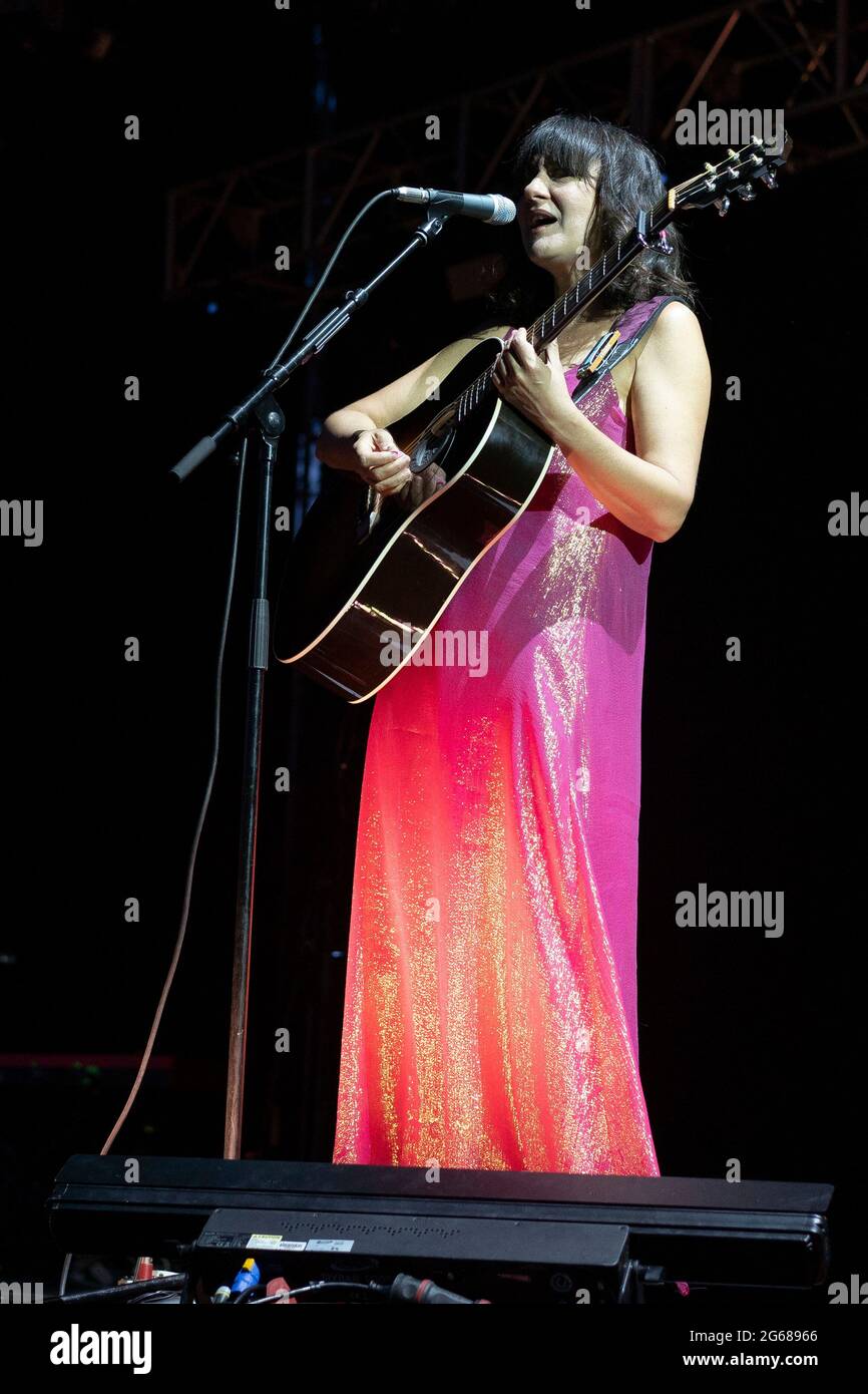 Amaral singer hi-res stock photography and images - Alamy