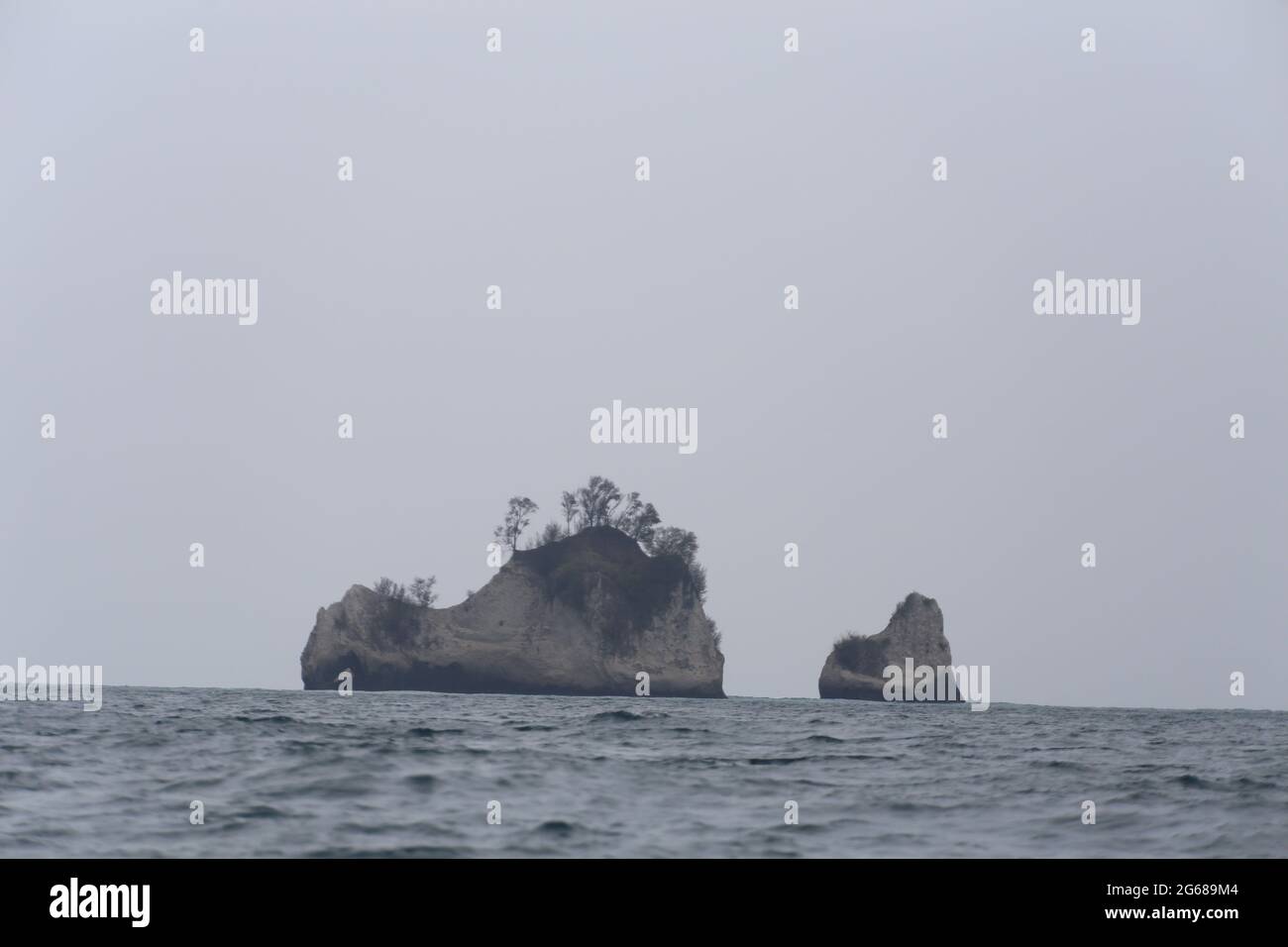 Eruption of Anakkraktau Sunda Strait Indonesia Stock Photo - Alamy
