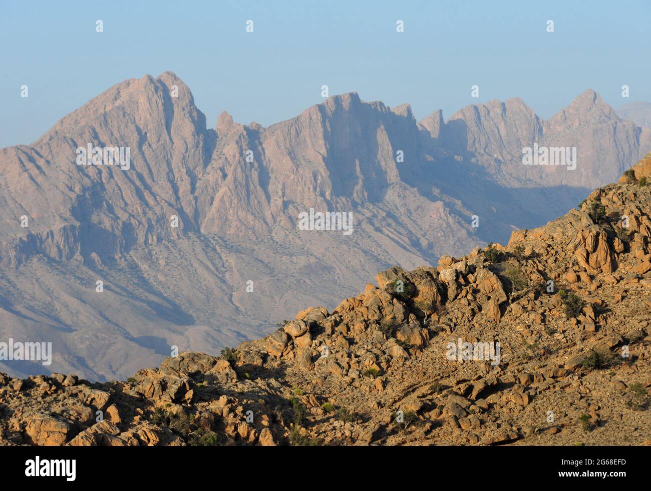 OMAN. HAJAR MOUNTAINS AT 2000M OF ALTITUDE Stock Photo - Alamy