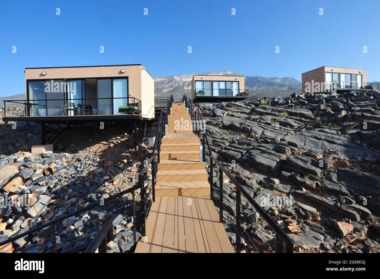 OMAN. HAJAR MOUNTAINS. AL HAMRA. THE NEW DESIGNHOTEL "THE VIEW" HAS ...