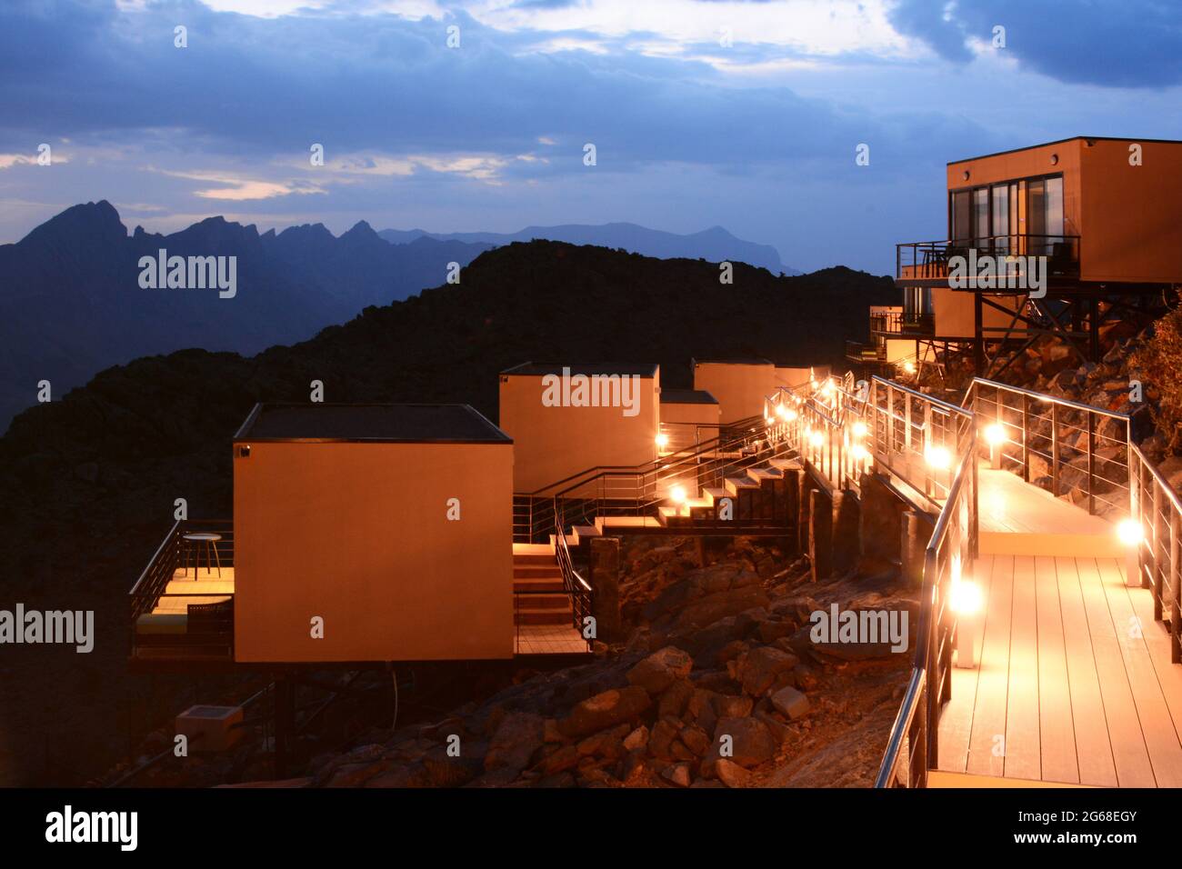 OMAN. HAJAR MOUNTAINS. AL HAMRA. THE NEW DESIGNHOTEL "THE VIEW" HAS ...