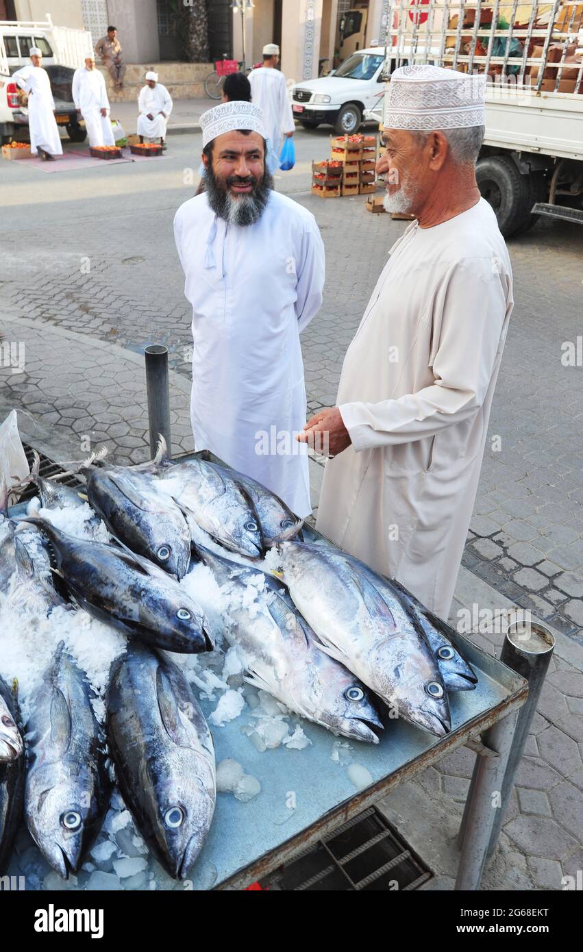 Oman arabic fish hi-res stock photography and images - Alamy