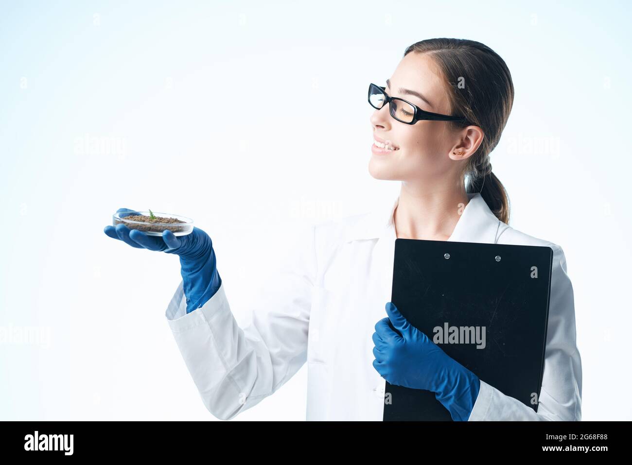 Soil sample student hi-res stock photography and images - Alamy