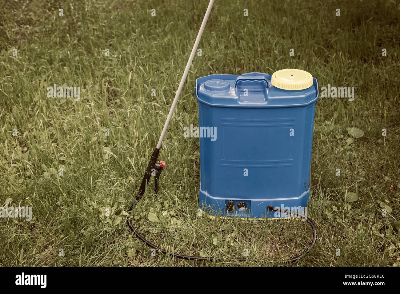Backpack battery sprayer for protecting trees and plants from diseases ...