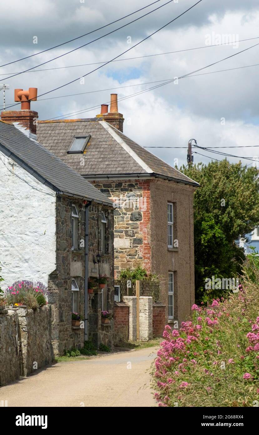 Cottages in Lizard Village, Cornwall, UK Stock Photo - Alamy