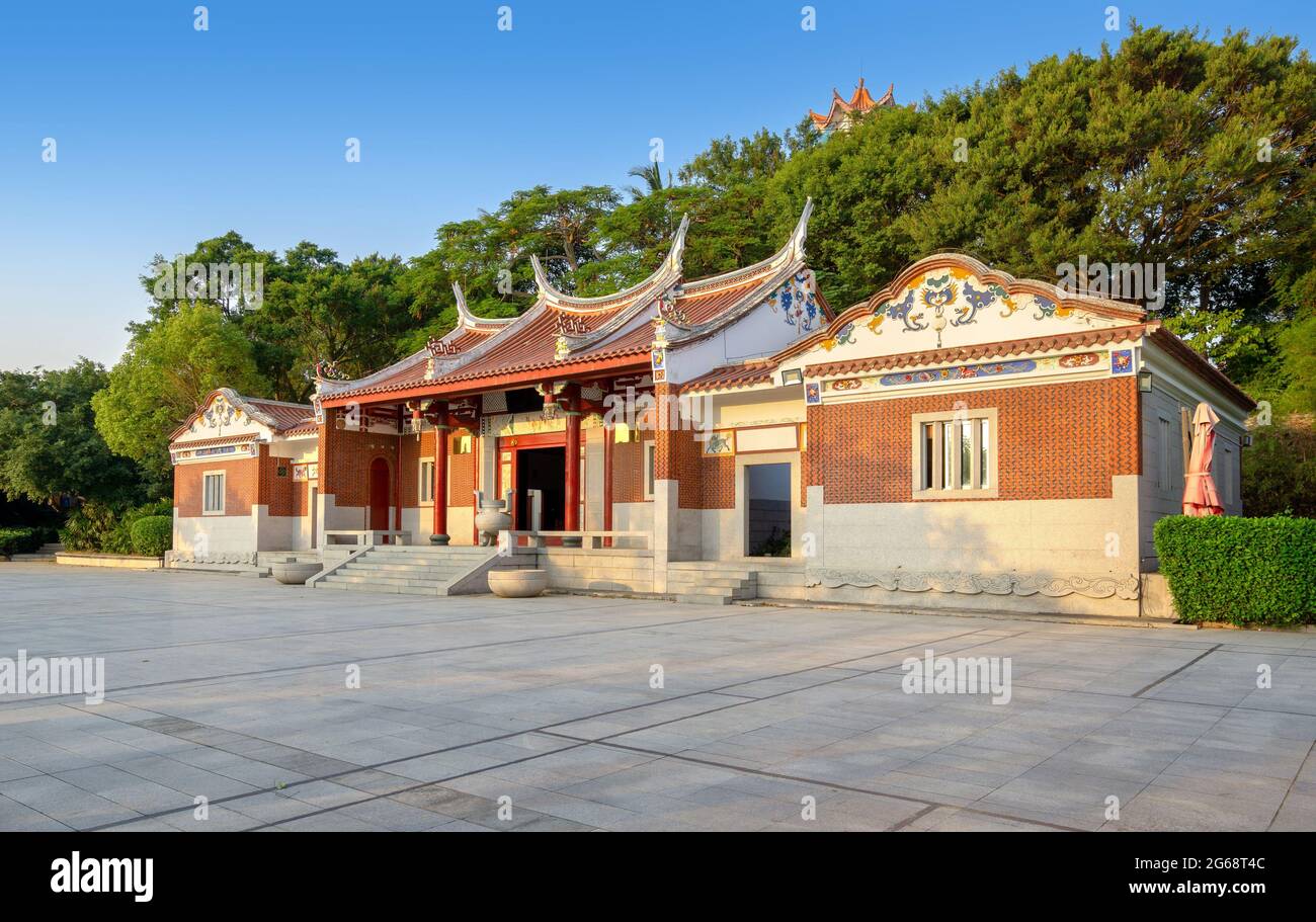 Chinese architecture characteristics hi-res stock photography and ...