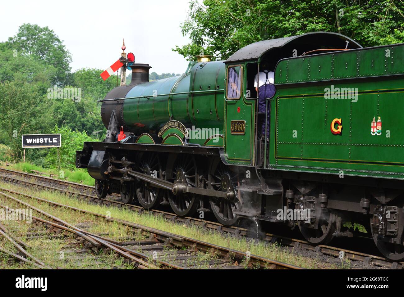 "Raveningham Hall" a hall class locomotive Stock Photo - Alamy
