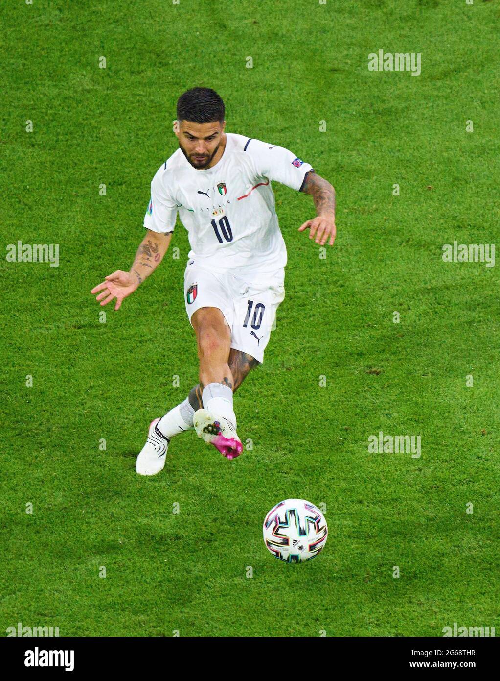Italy belgium euro 2020 insigne hi-res stock photography and images - Alamy