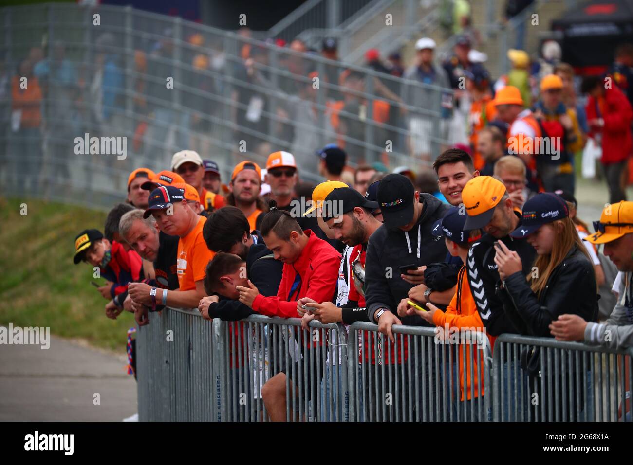 Grandstand formula 1 hi-res stock photography and images - Alamy