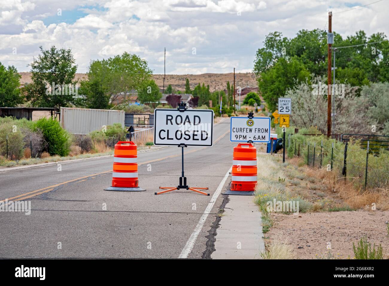 Isleta Pueblo, New Mexico - The Pueblo of Isleta, and many of the other ...